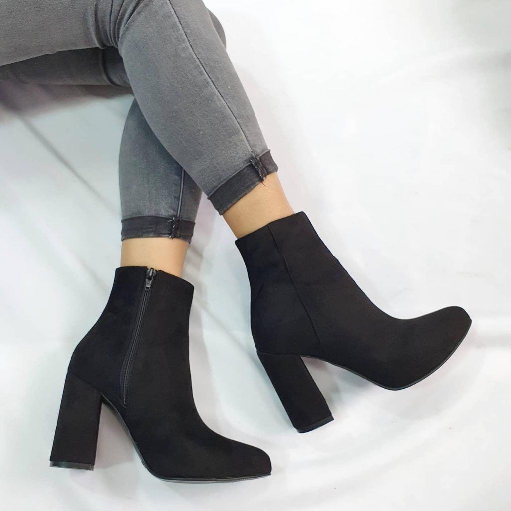 Clásicos Negro - Taco 9 • Glam Shoes
